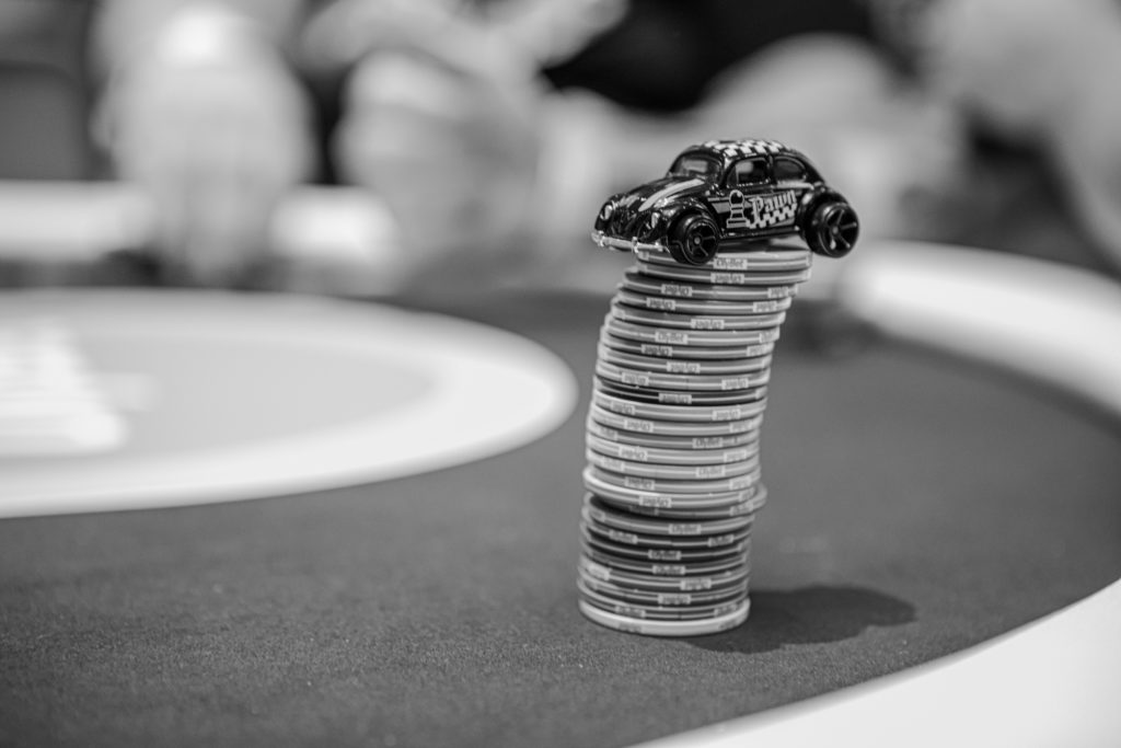 PokerListings - Sveriges ledande online poker guide!
